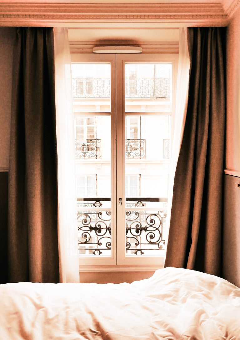 Curtained Moments – froheyo